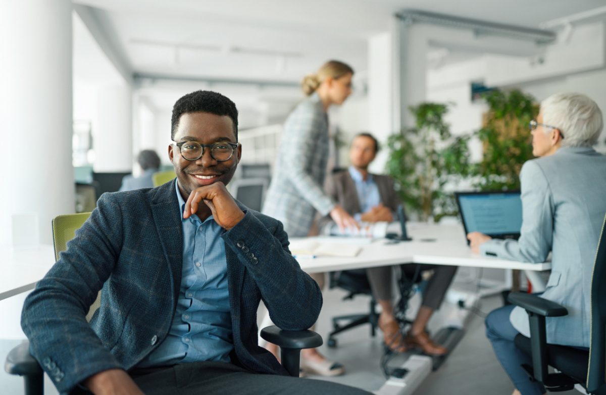 Extreme Ownership in Leadership: Lessons from Jocko Willink and Leif Babin